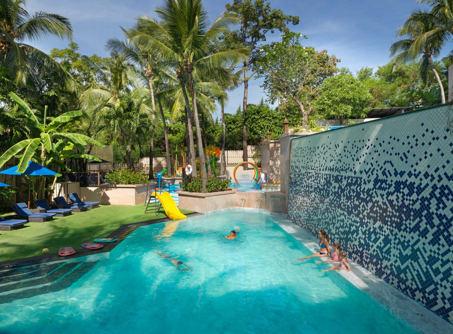 Family Resorts in Phuket with Kids Club | Novotel Phuket Kata Avista